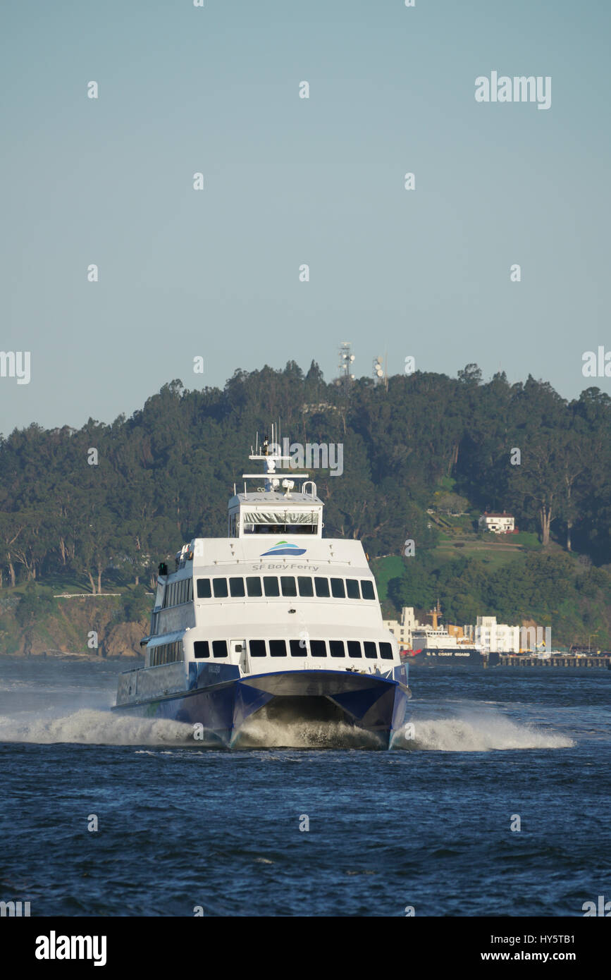 San Francisco Bay Ferry Stock Photo - Alamy