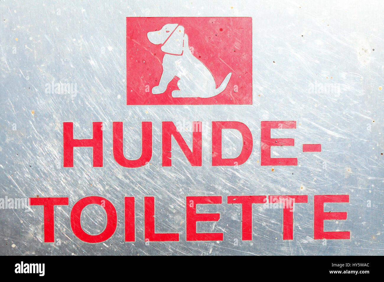 Dog Toilet Stock Photos & Dog Toilet Stock Images - Alamy