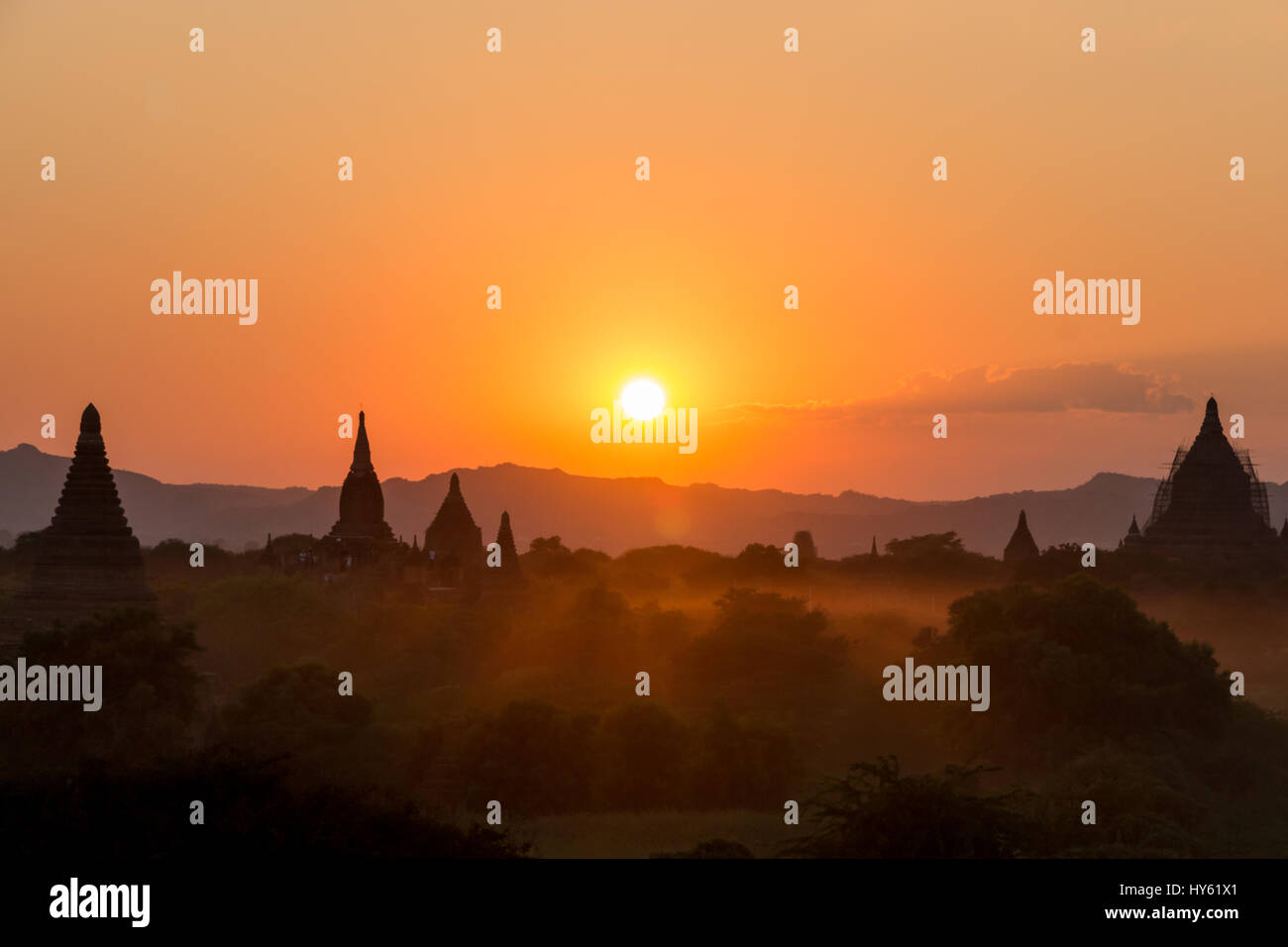 Beautiful temples hi-res stock photography and images - Alamy