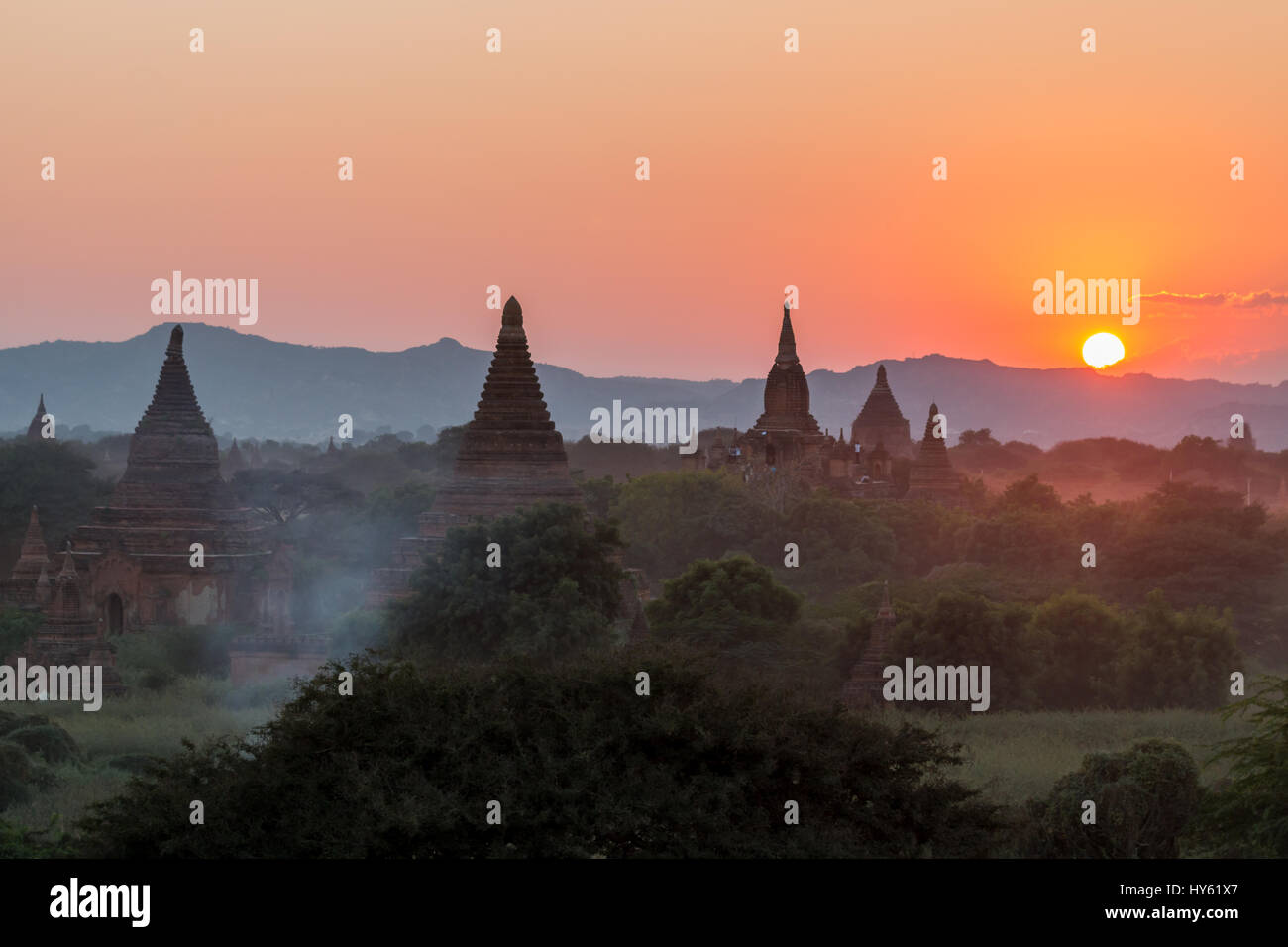 Beautiful temples hi-res stock photography and images - Alamy