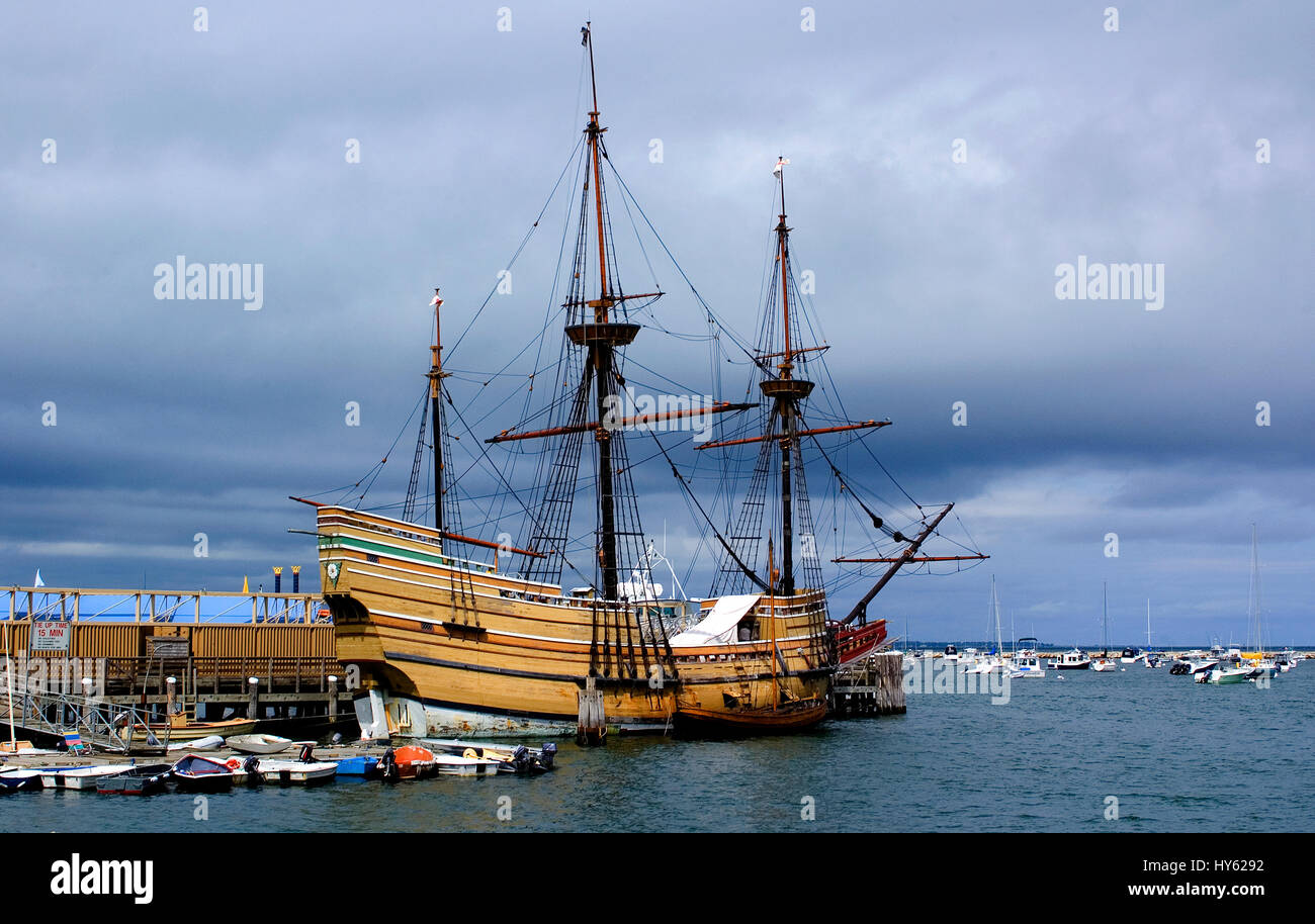 The ship the mayflower hi-res stock photography and images - Alamy