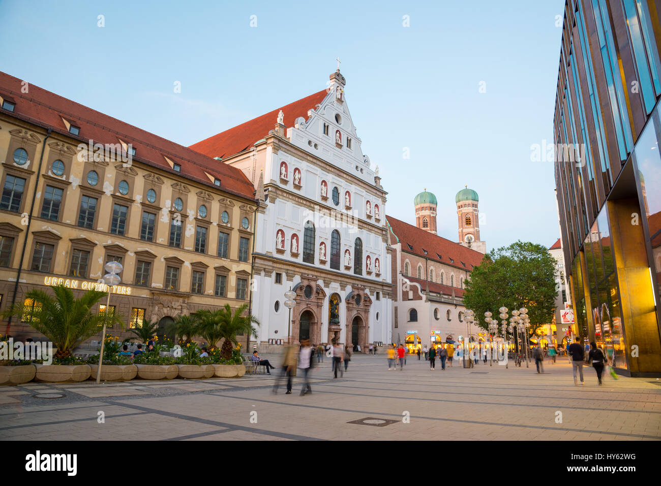 Munich sunset skyline hi-res stock photography and images - Alamy