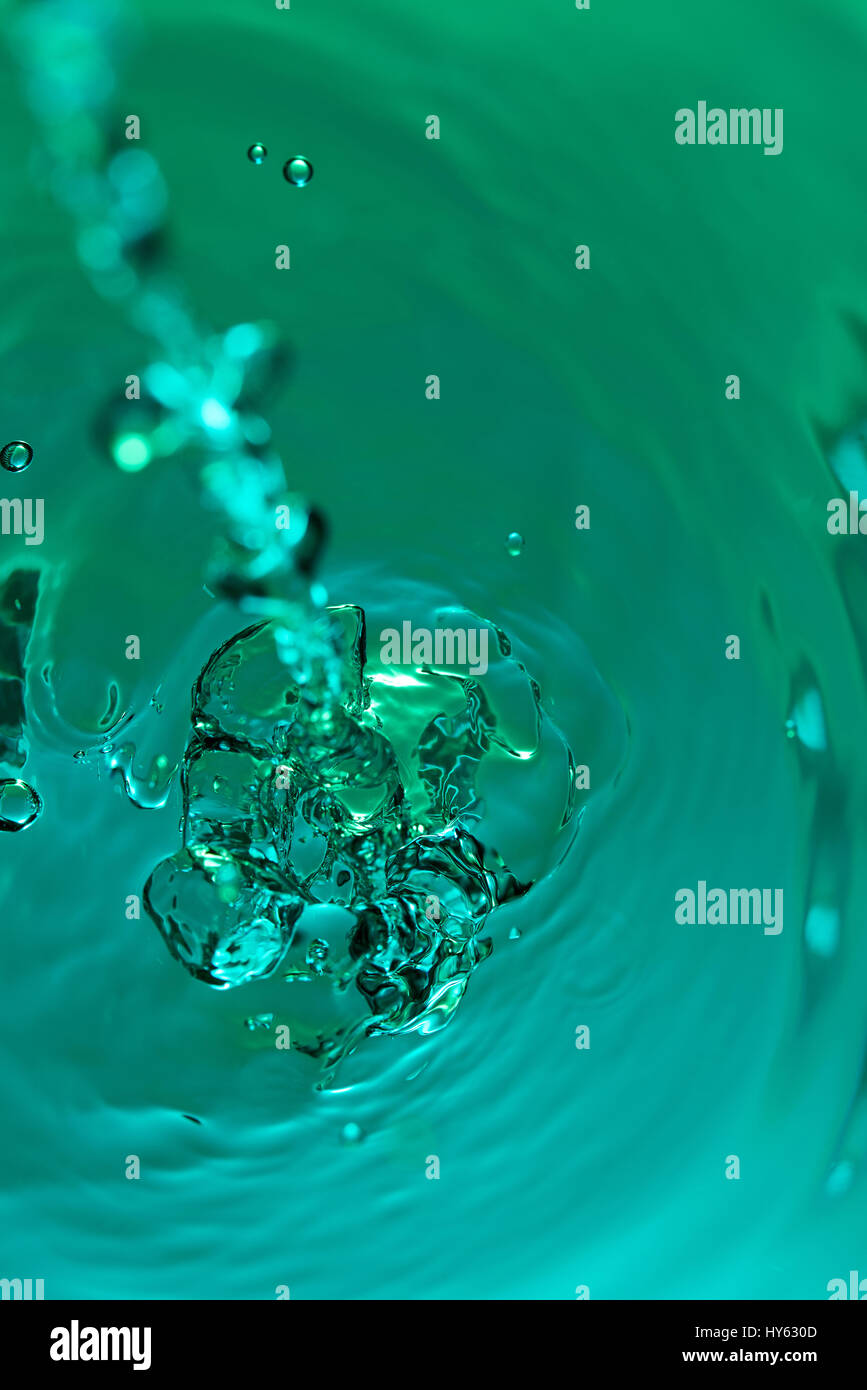 Splash of green color hi-res stock photography and images - Alamy