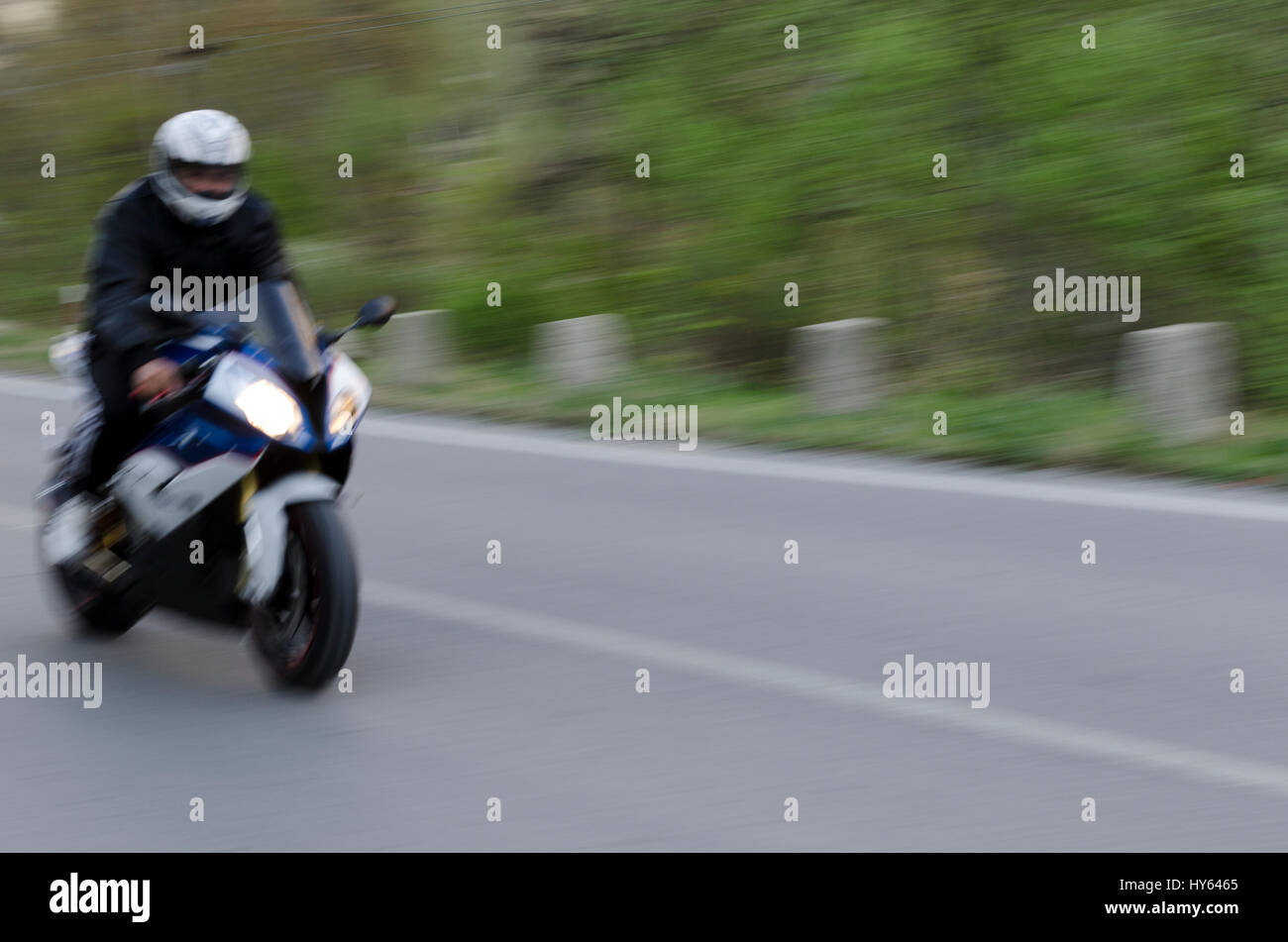 Motorcycle speeding hi-res stock photography and images - Alamy