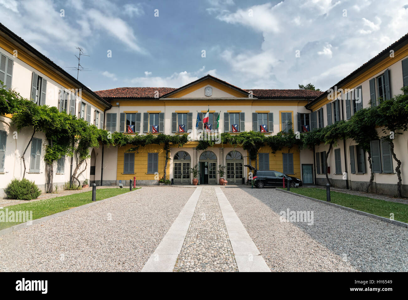 The municipal hall of Solaro (Lombardy, Italy), exterior Stock Photo ...