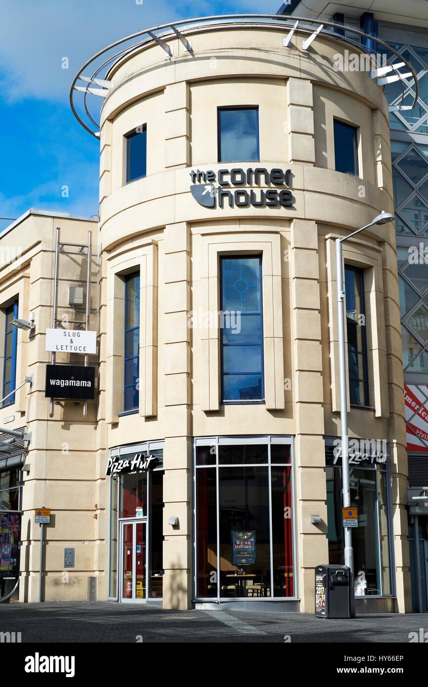 Pizza hut architecture hi-res stock photography and images - Alamy