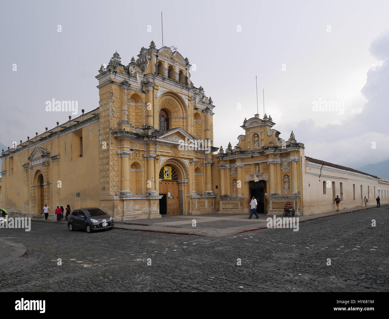 Church Hermano Pedro in Antigua Guatemala Stock Photo - Alamy