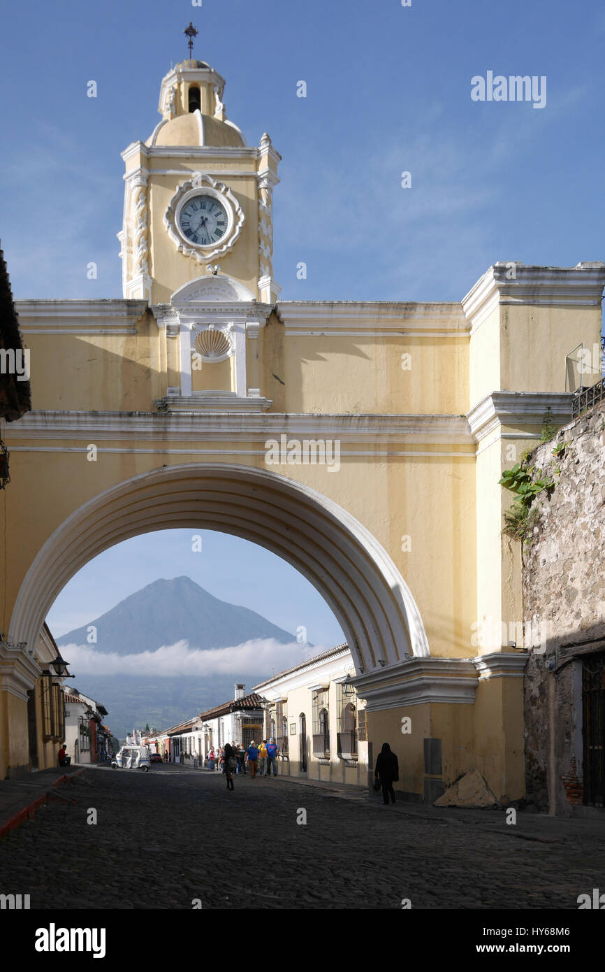 Santa Catalina Arch in Antigua Guatemala Stock Photo - Alamy