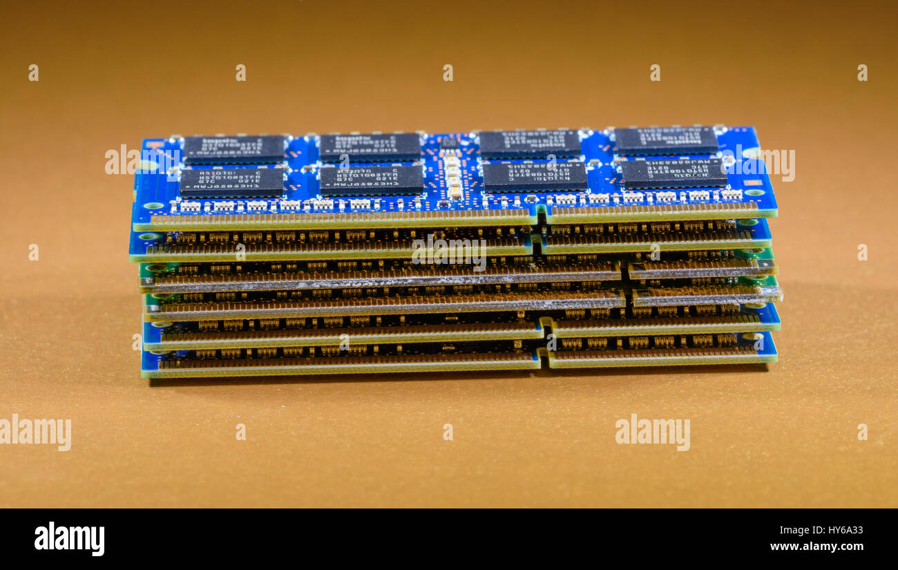 Computer memory chips Stock Photo - Alamy