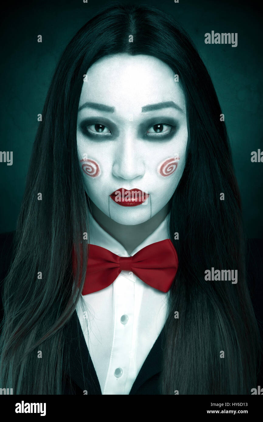 Female Jigsaw Makeup