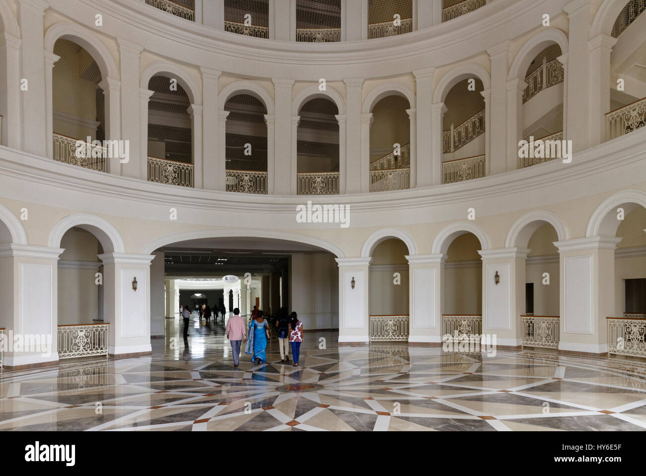 Inside infosys campus hi-res stock photography and images - Alamy