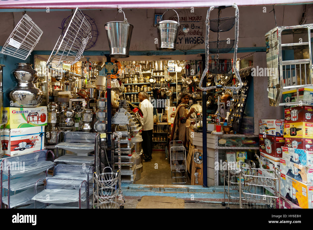 People shopping at a street shop in Mysore, South India Stock Photo - Alamy