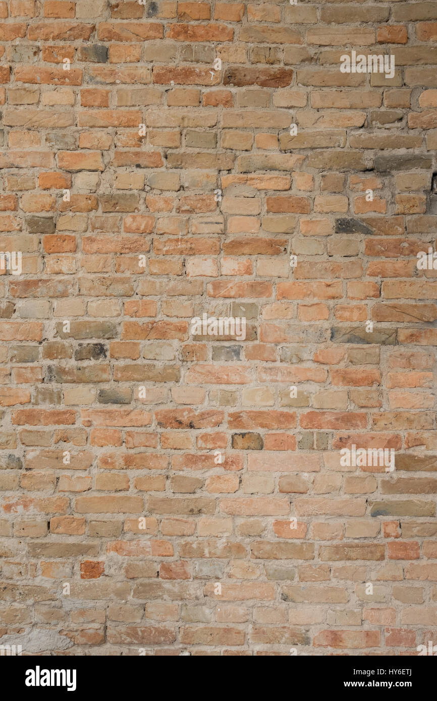 Fading red bricks hi-res stock photography and images - Alamy