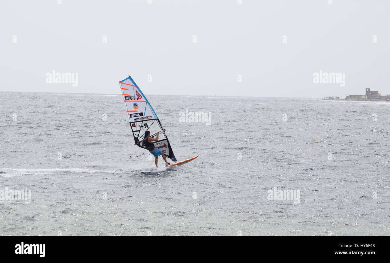 Mild wind hi-res stock photography and images - Alamy