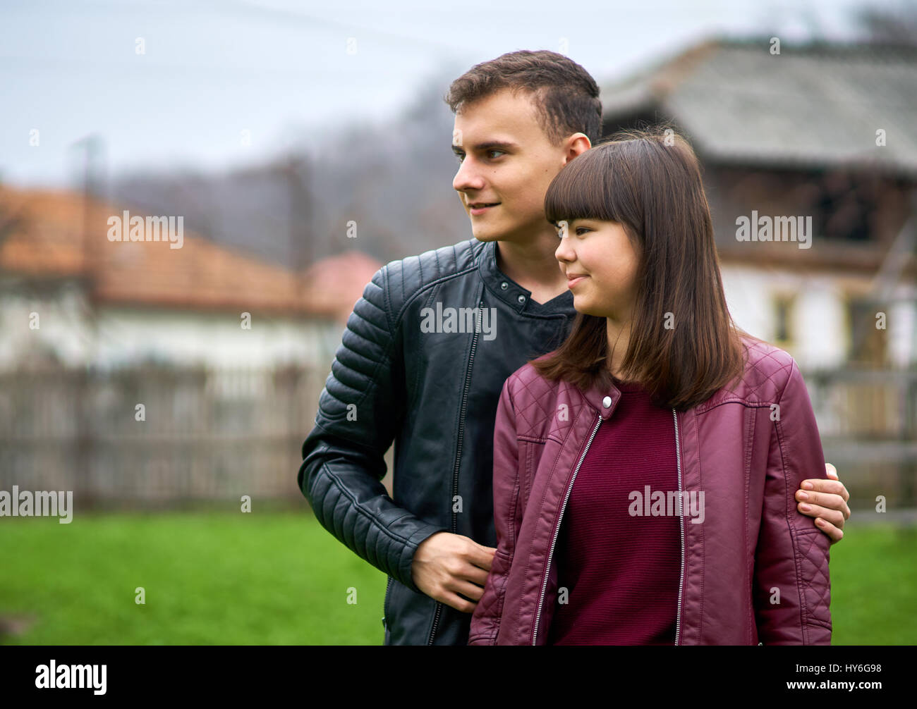 Teens in the woods hi-res stock photography and images - Alamy
