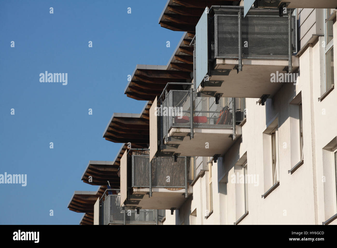 Block flats houses roofs hi-res stock photography and images - Alamy