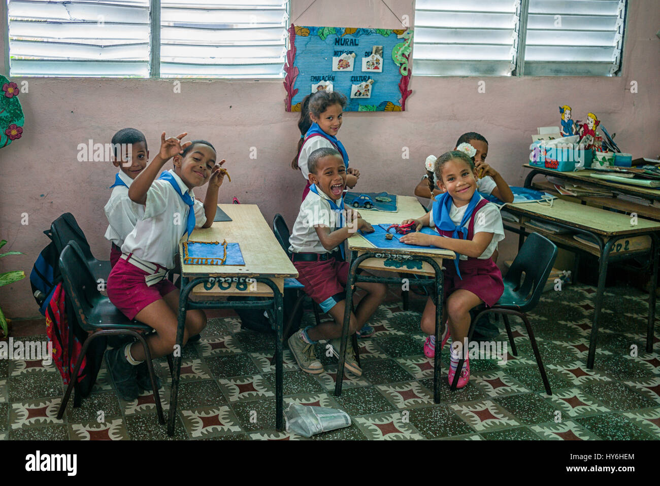 Ferry to Cayo Granma, Cuba, and street scenes of people Stock Photo - Alamy