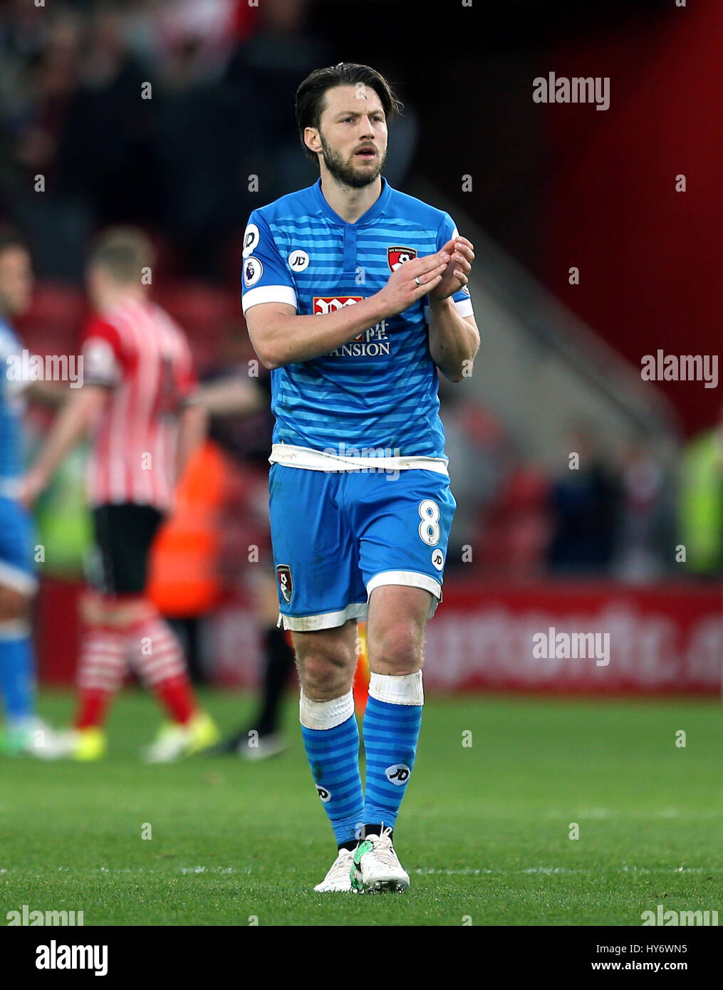 AFC Bournemouth's Harry Arter applauds the fans after the Premier ...