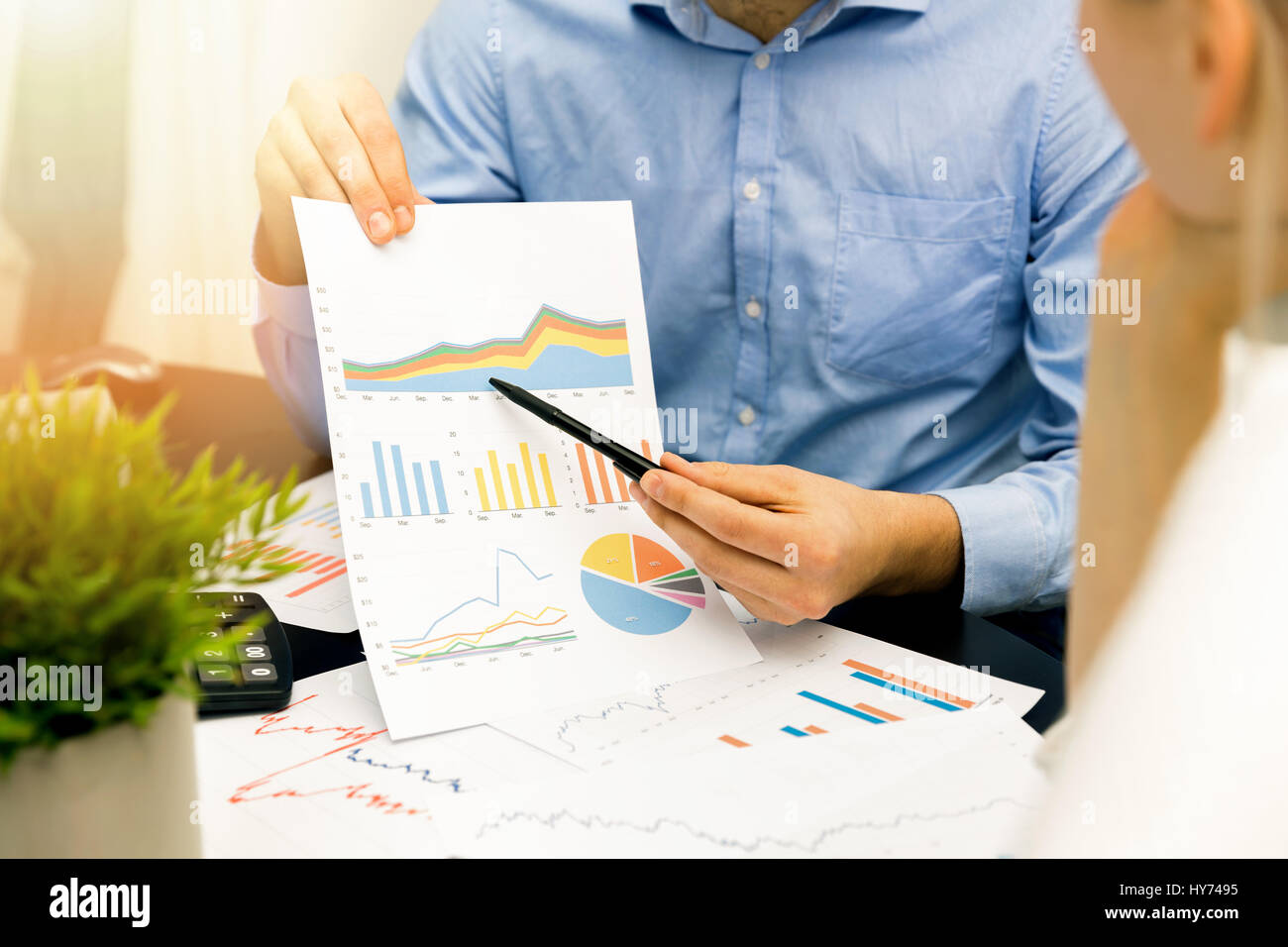Business presentation charts finance reports hi-res stock photography and images - Alamy
