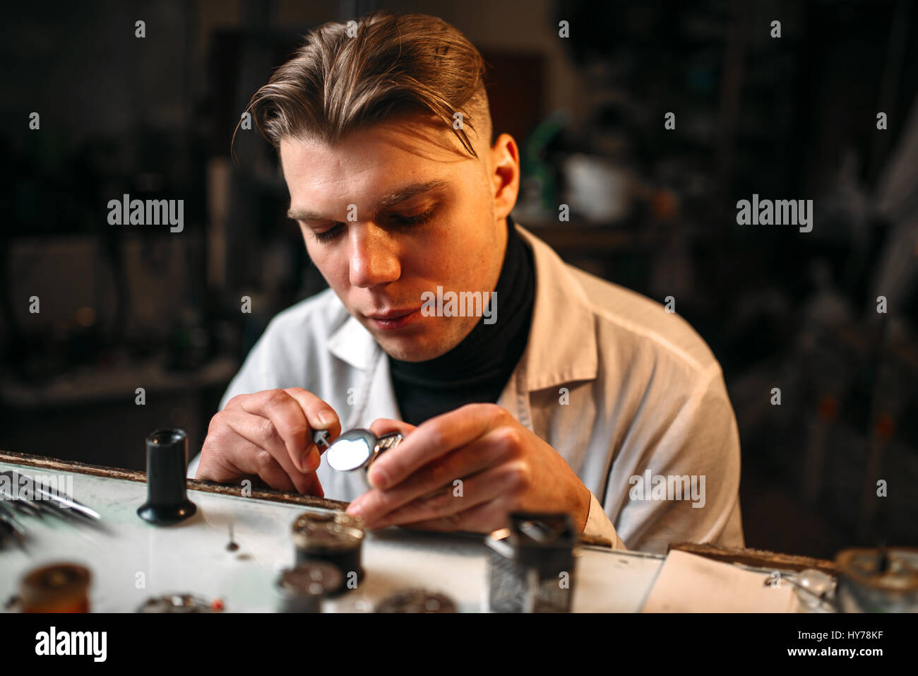 Gold watch broken glass hi-res stock photography and images - Alamy