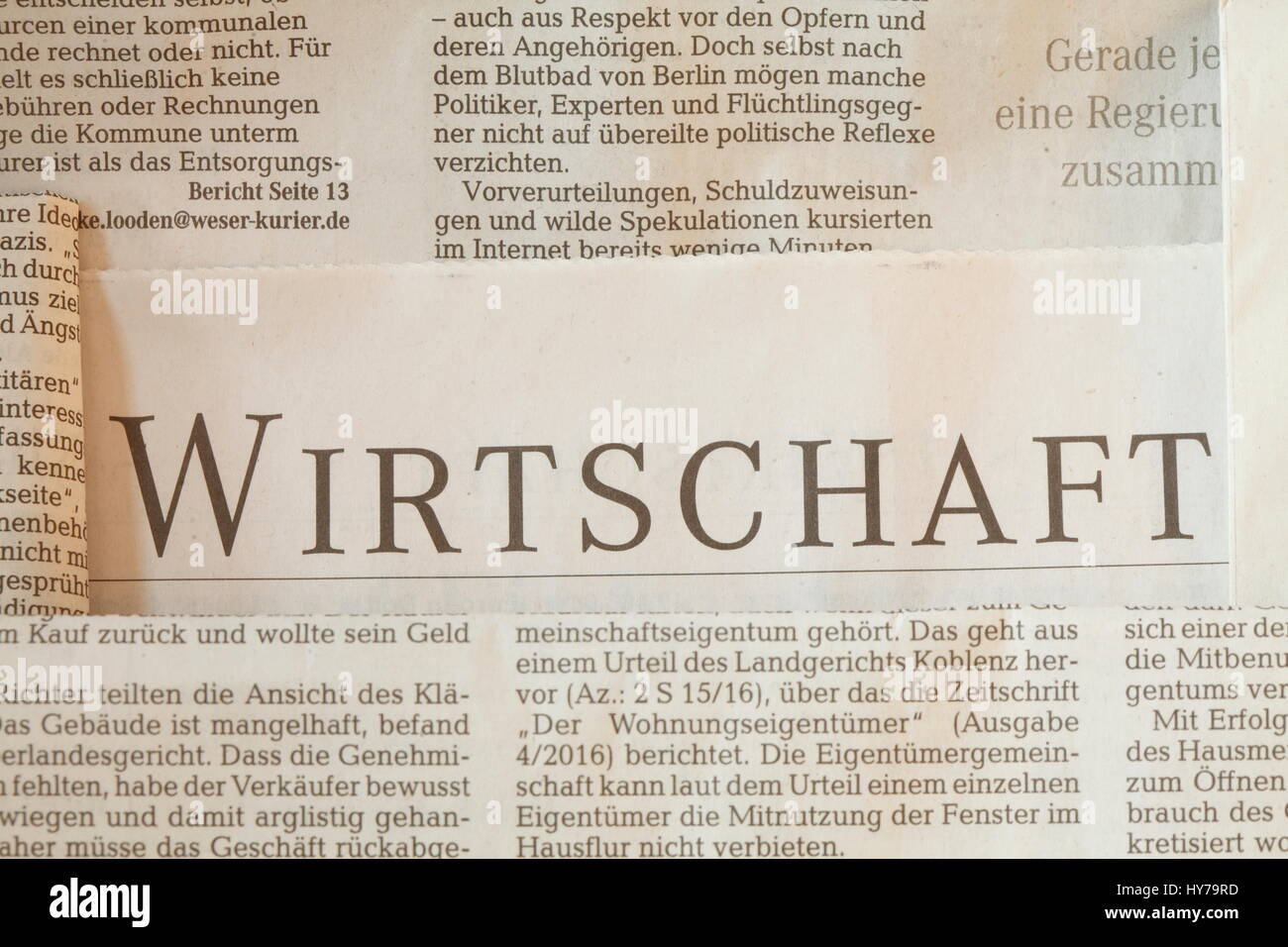 Newspaper, Text Economy (Wirtschaft in german Stock Photo - Alamy