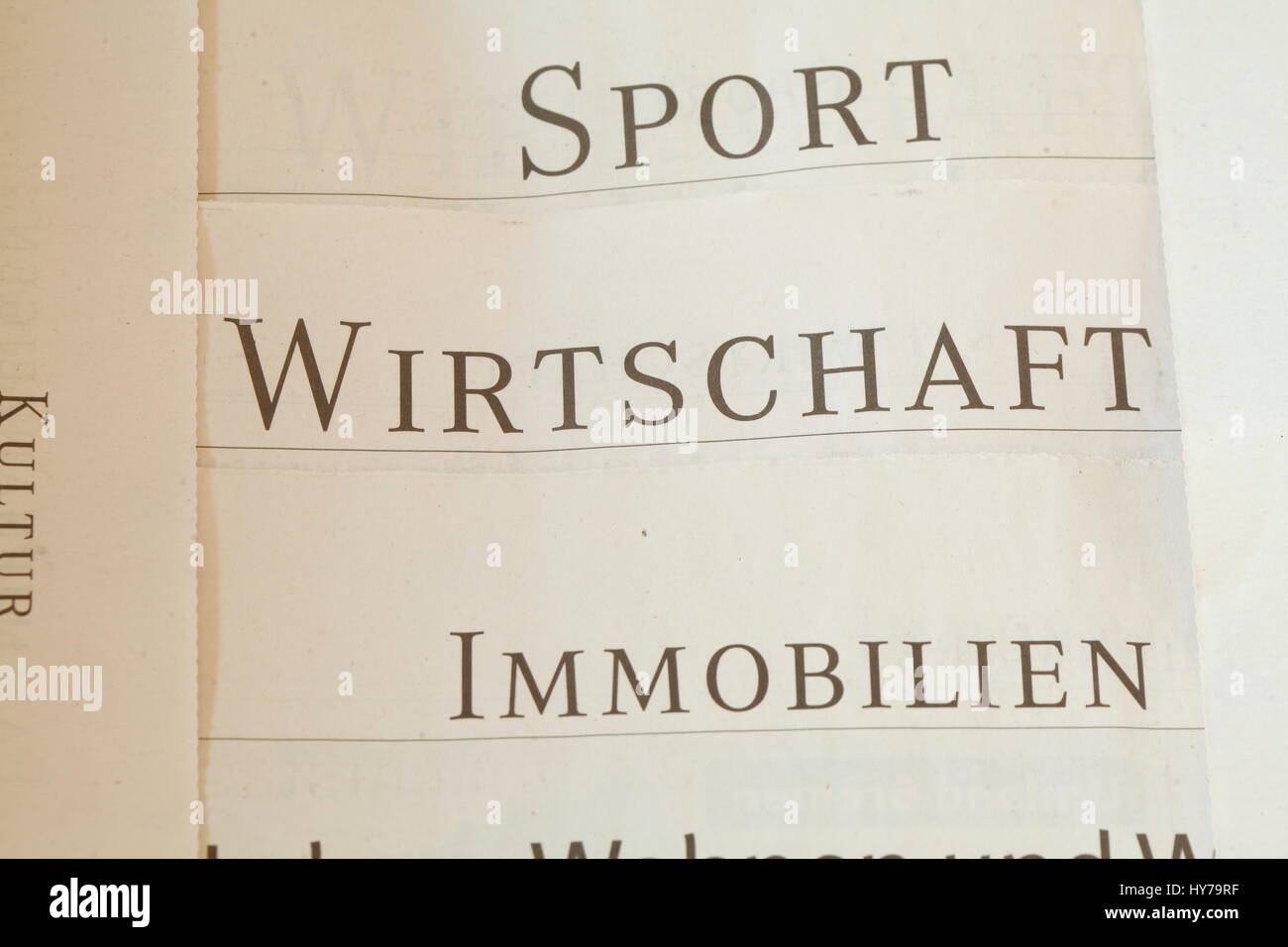 Newspaper, Text Economy (Wirtschaft in german Stock Photo - Alamy
