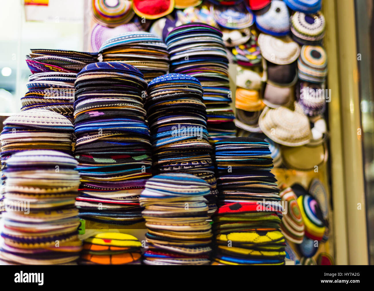 Yarmulke, a Jewish head covering Jewish headdress Stock Photo - Alamy