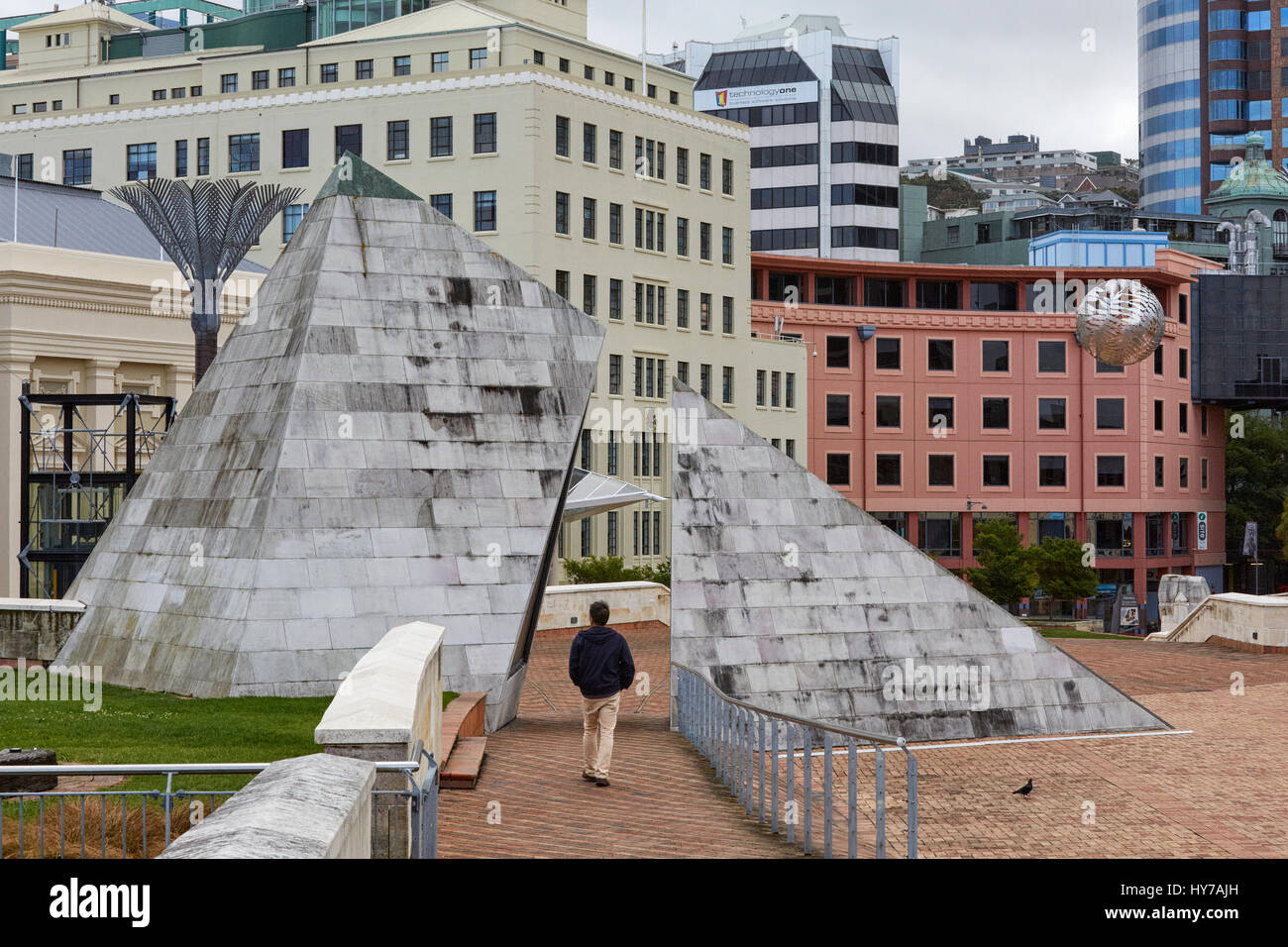 City to Sea Bridge connection to the Civic Plaza, Wellington, New ...