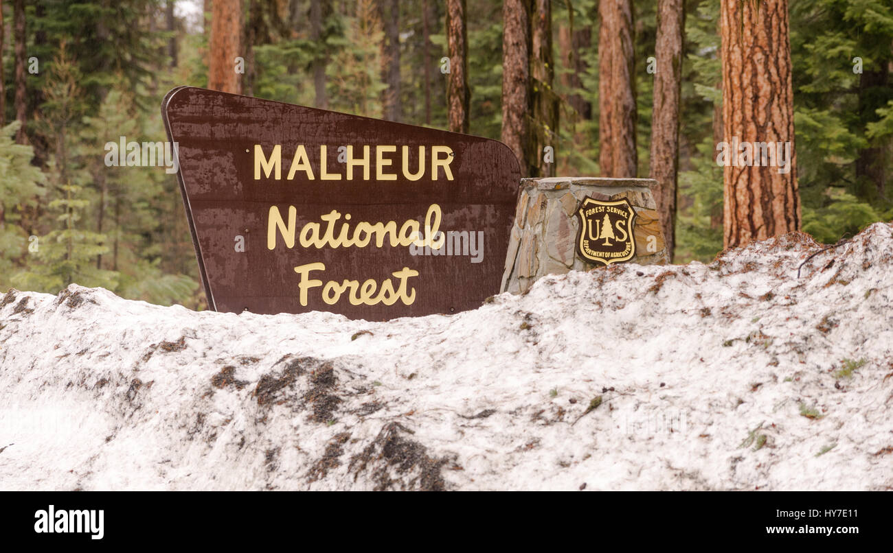 Department of Agriculture sign marking entrance to federally protected ...