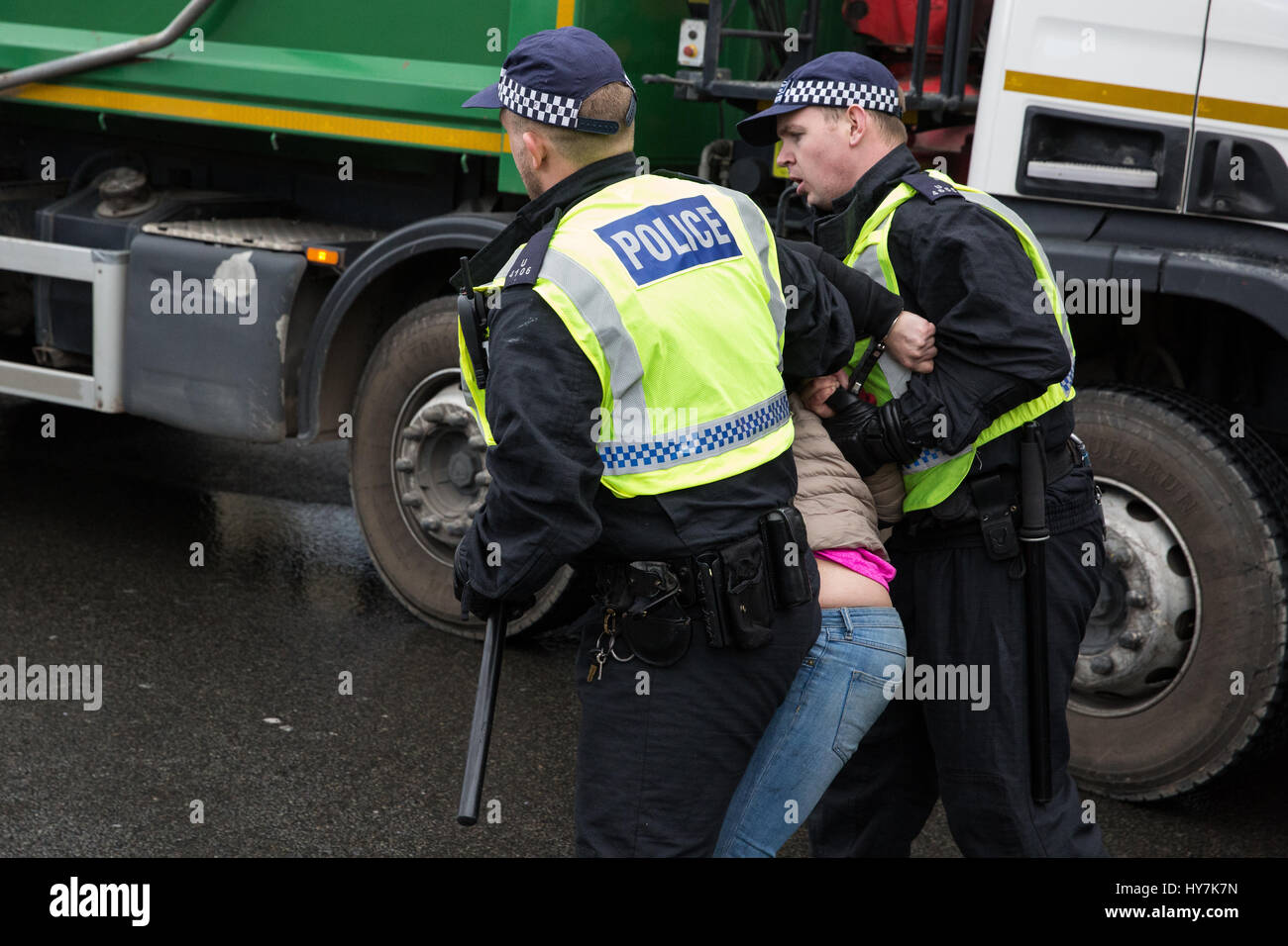 Uk Police Arrest Female Stock Photos & Uk Police Arrest Female Stock ...