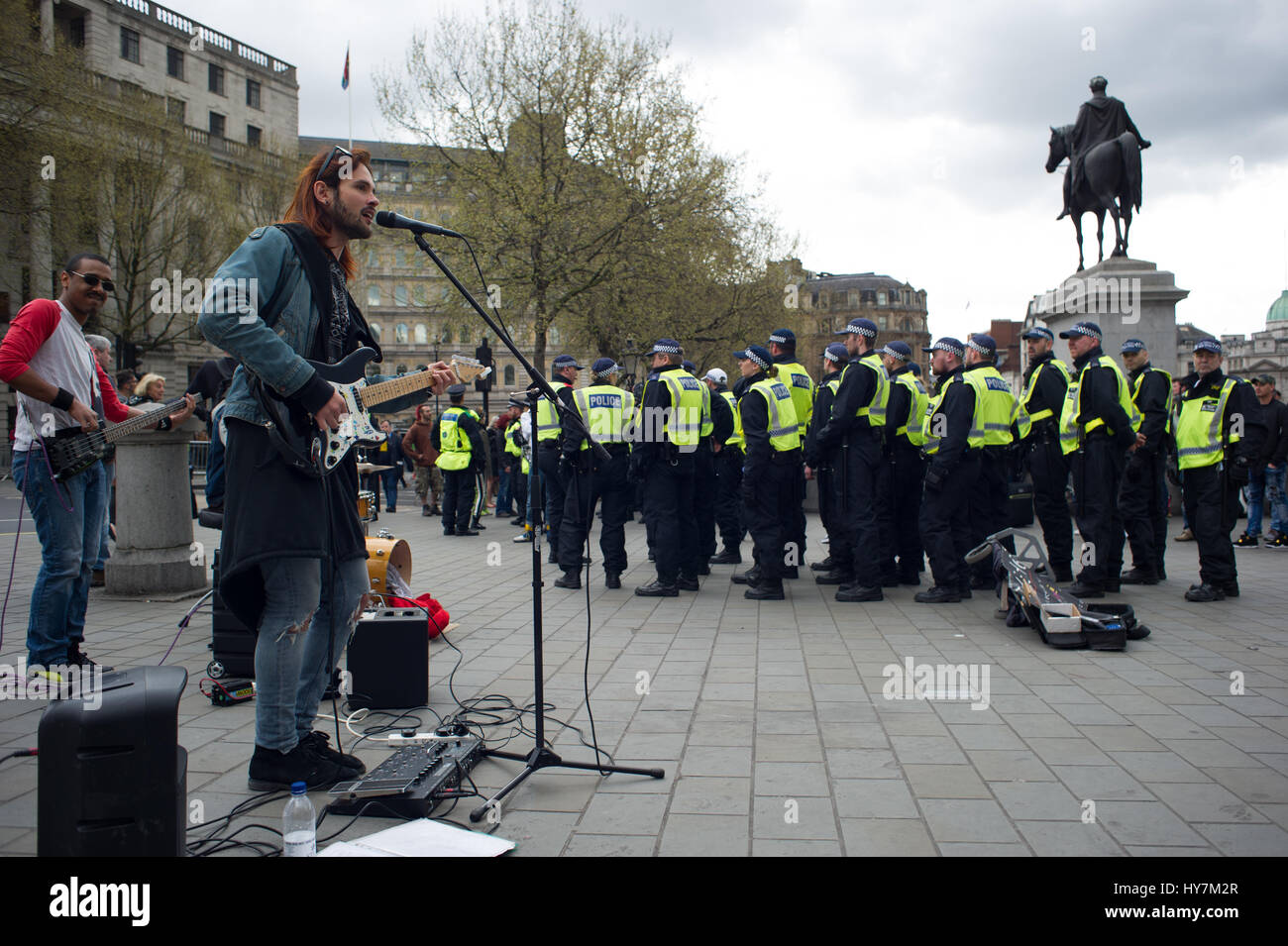 London, UK. 1st April, 2017. The English Defence League (EDL) and ...