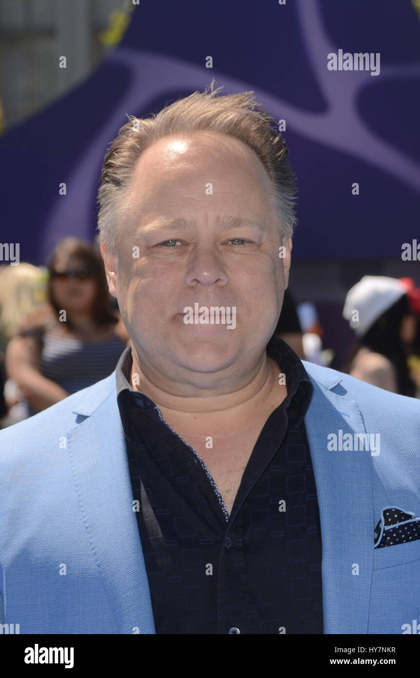 Smurfs lost village 2017 kelly hi-res stock photography and images - Alamy