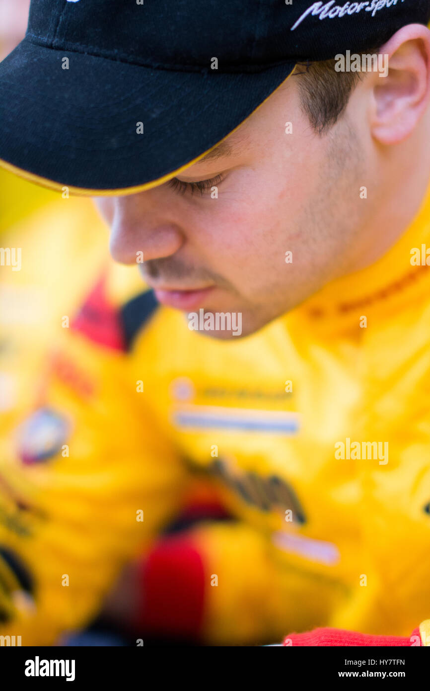 Team shredded wheat racing hi-res stock photography and images - Alamy