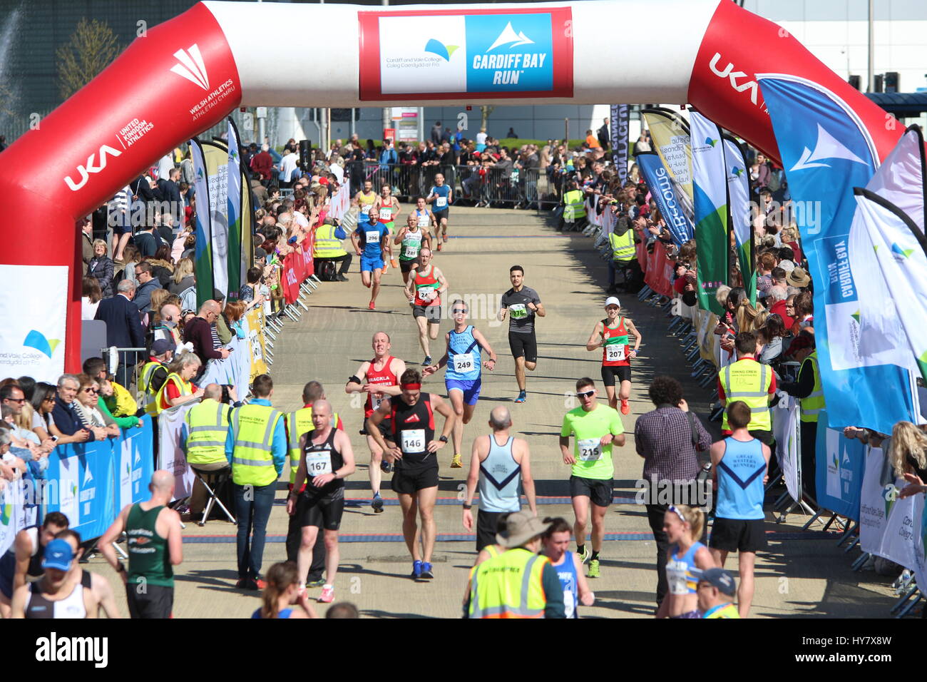 Cardiff, Wales. 2nd April 2017. Athletes take on the Cardiff Bay 10k ...