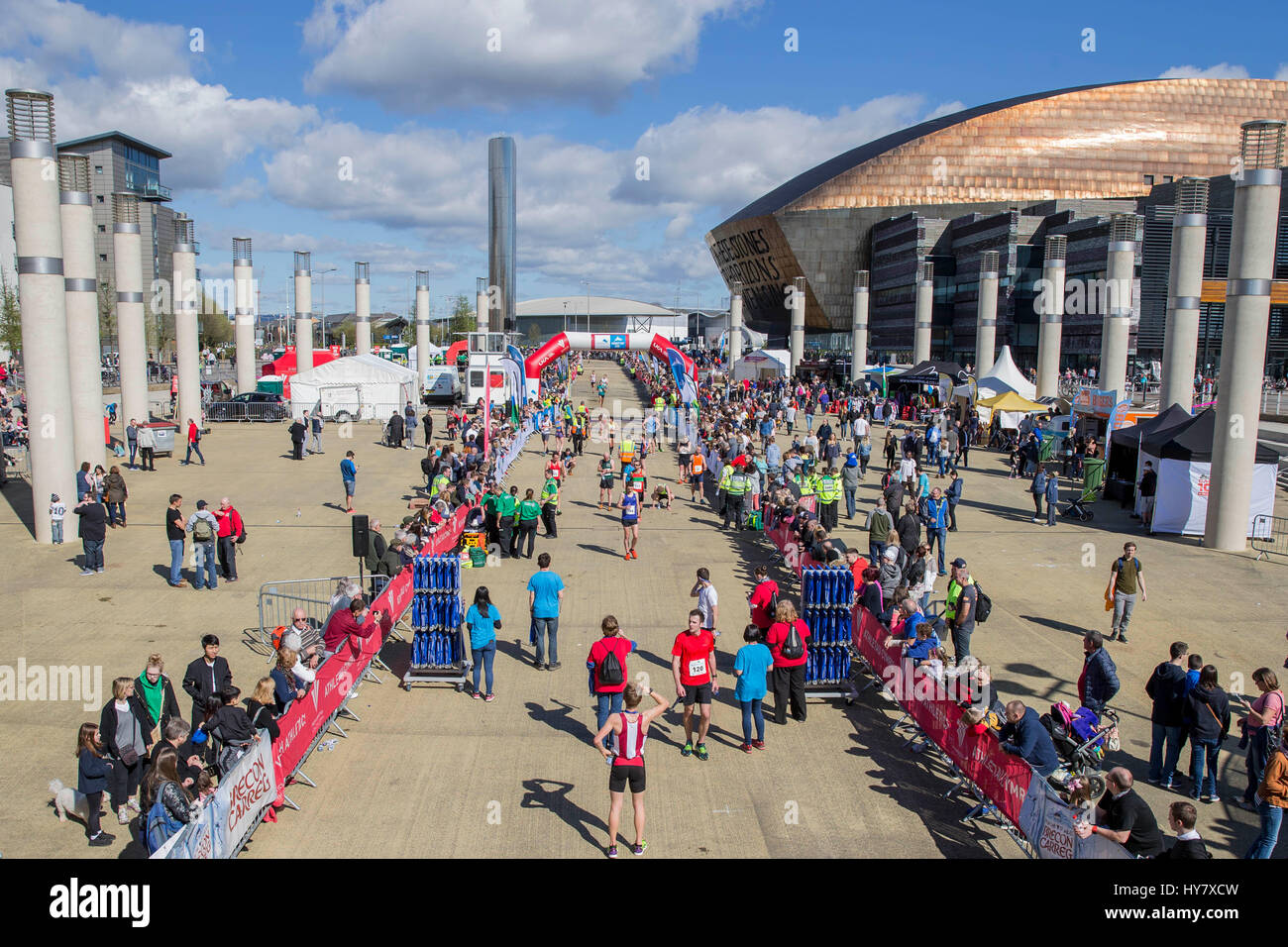 Cardiff Bay, Cardiff, Wales, UK. April 2nd 2017. The inaugural Cardiff ...