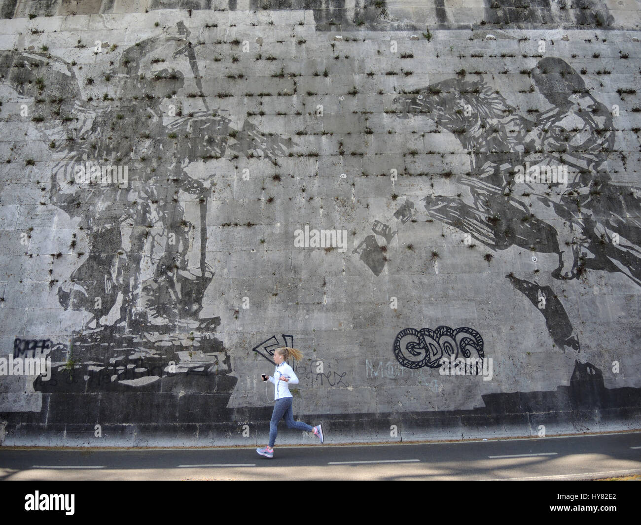 William kentridge artwork hi-res stock photography and images - Alamy