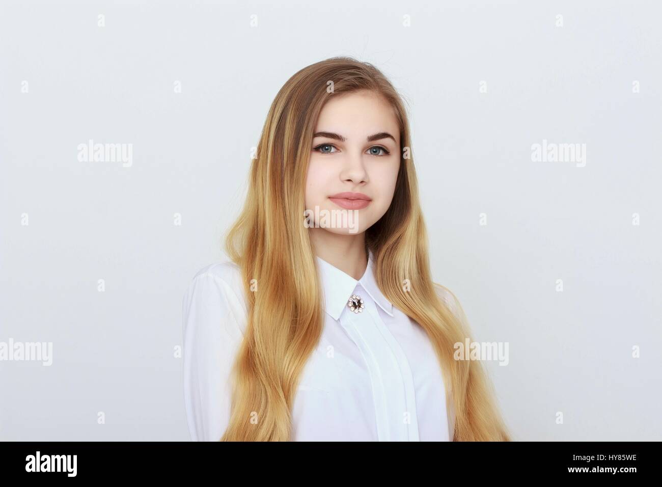 Female studio hi-res stock photography and images - Alamy