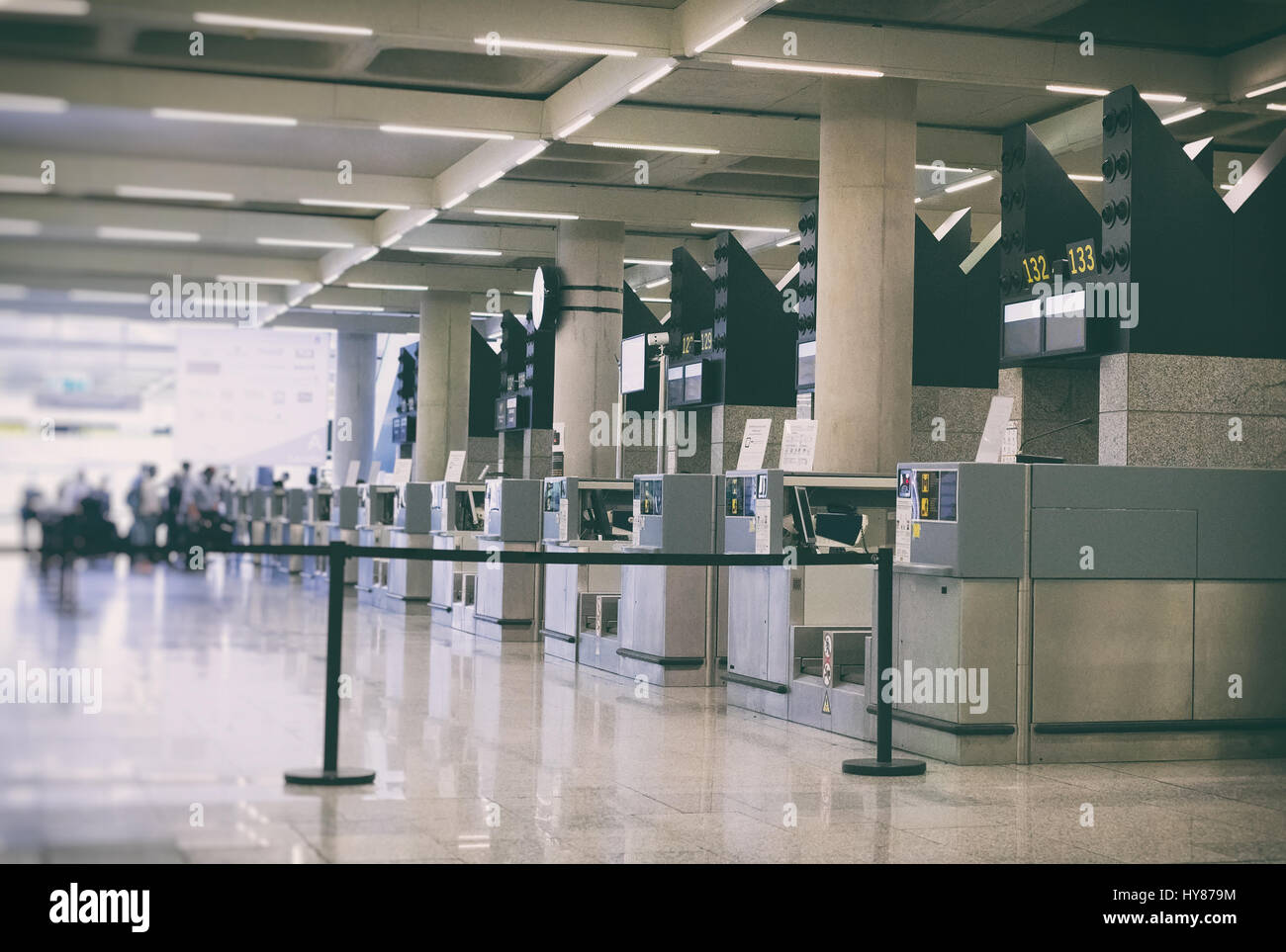 Check-in in modern international airport terminal Stock Photo - Alamy