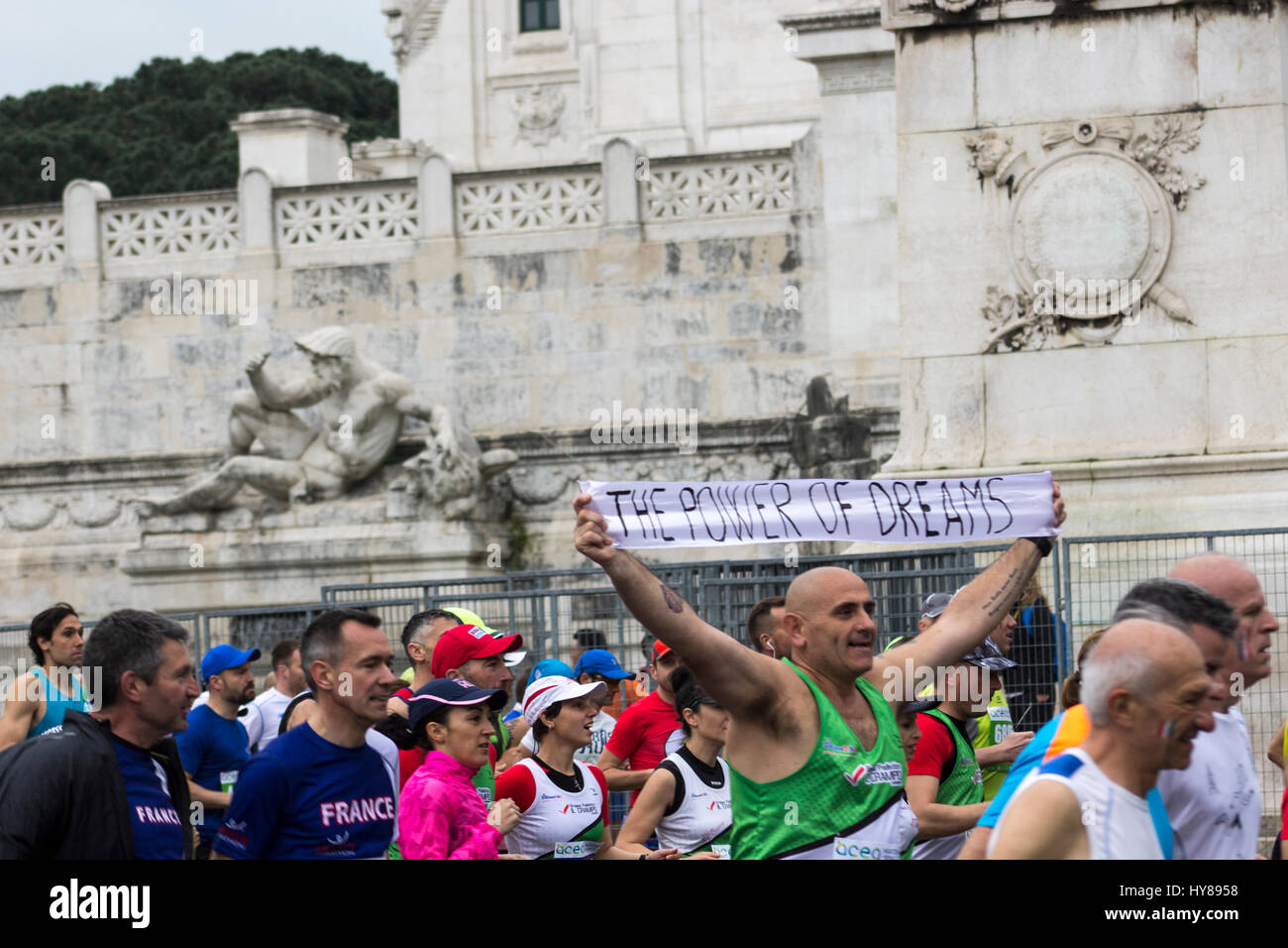Today held the Rome Marathon, 42 km in one of the most beautiful ...