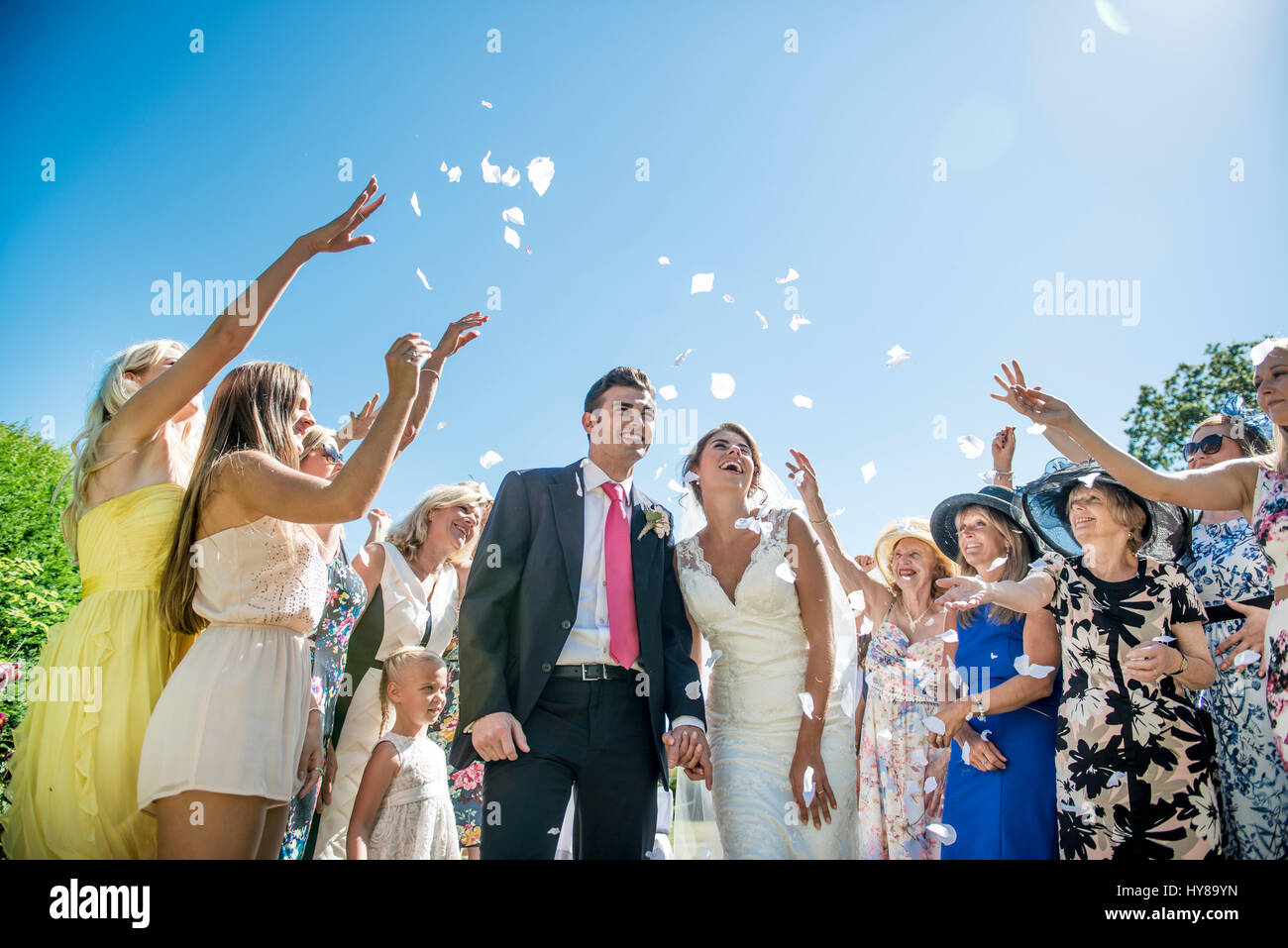Throwing confetti married wedding hi-res stock photography and images ...