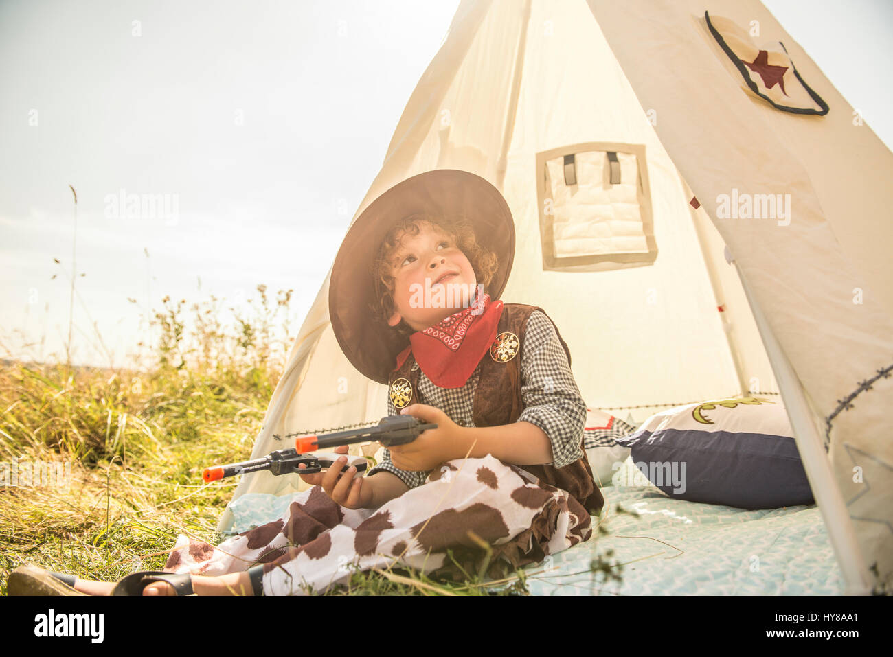 Children playing cowboys indians hi-res stock photography and images ...