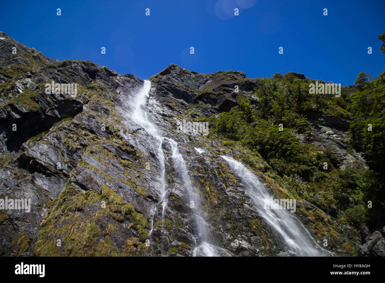 Earland falls new zealand hi-res stock photography and images - Alamy