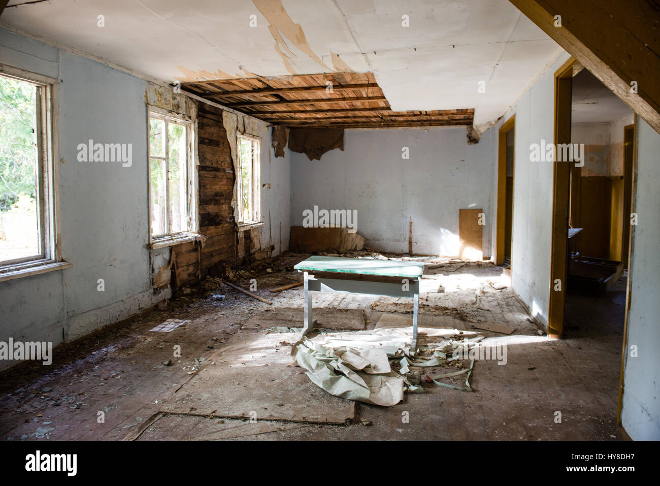 Hospital operating room in soviet hi-res stock photography and images ...