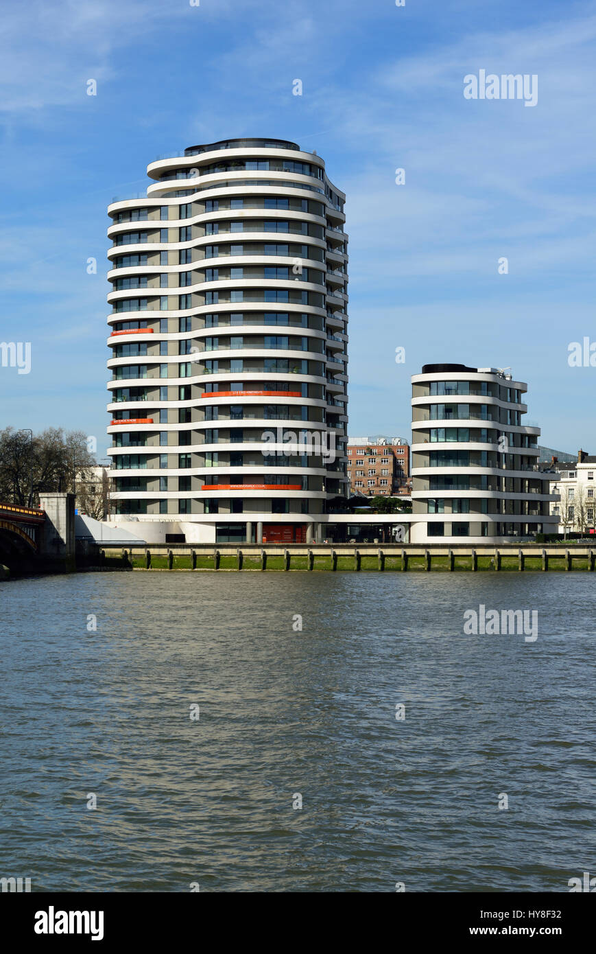 Riverwalk millbank hi-res stock photography and images - Alamy