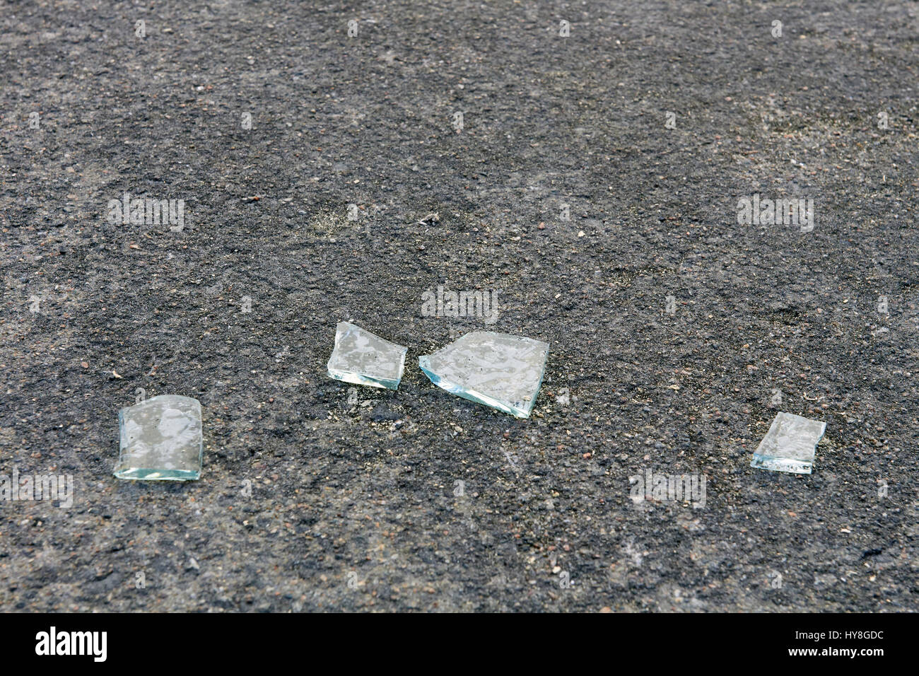 broken glass on ground Stock Photo - Alamy