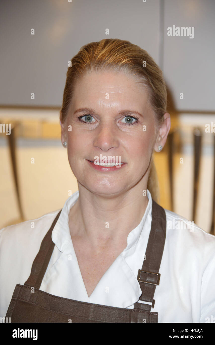 Johannes B. Kerner presents his four Cooks for his new ZDF - TV-Show ...