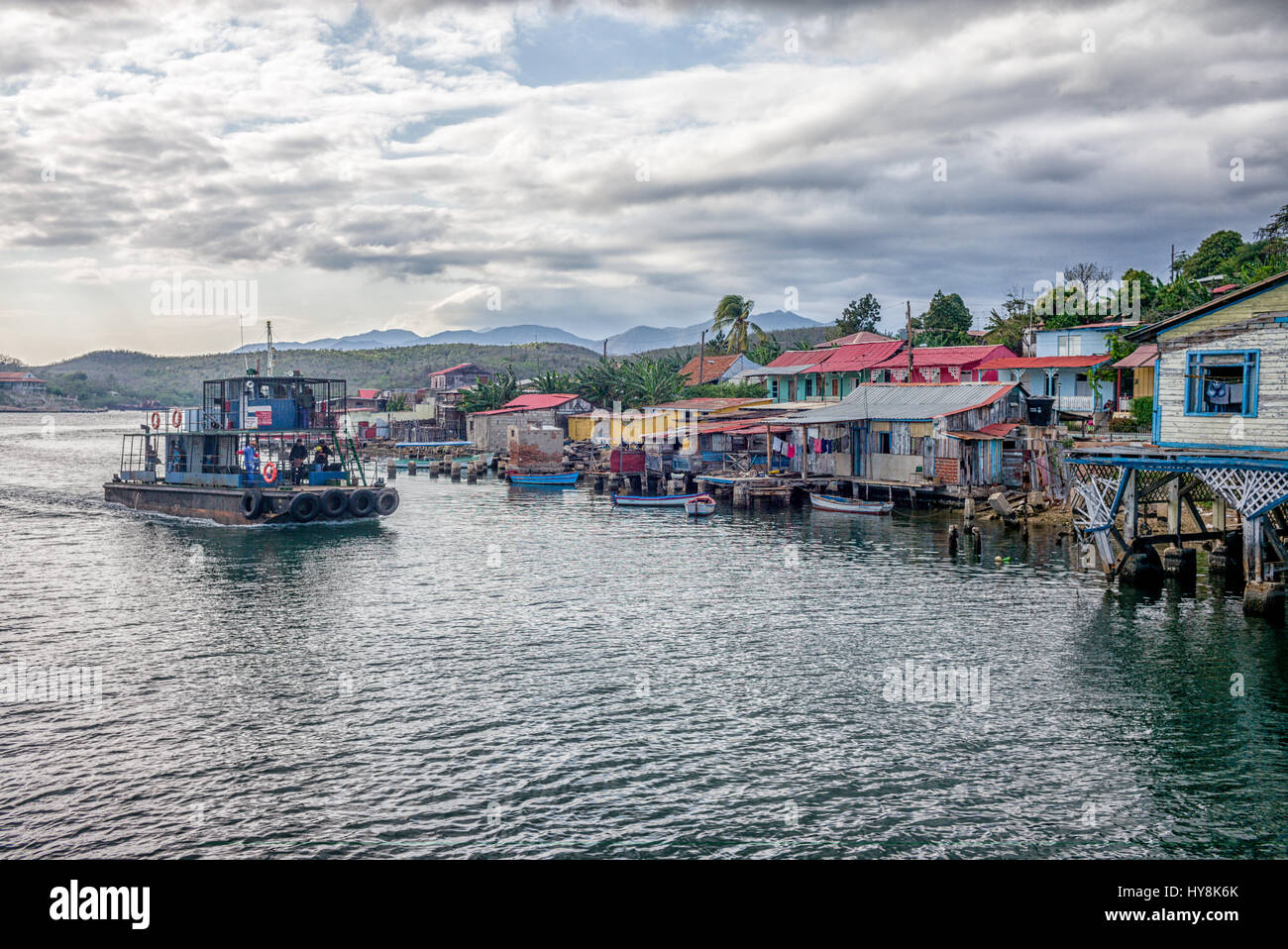 Granma landing hi-res stock photography and images - Alamy