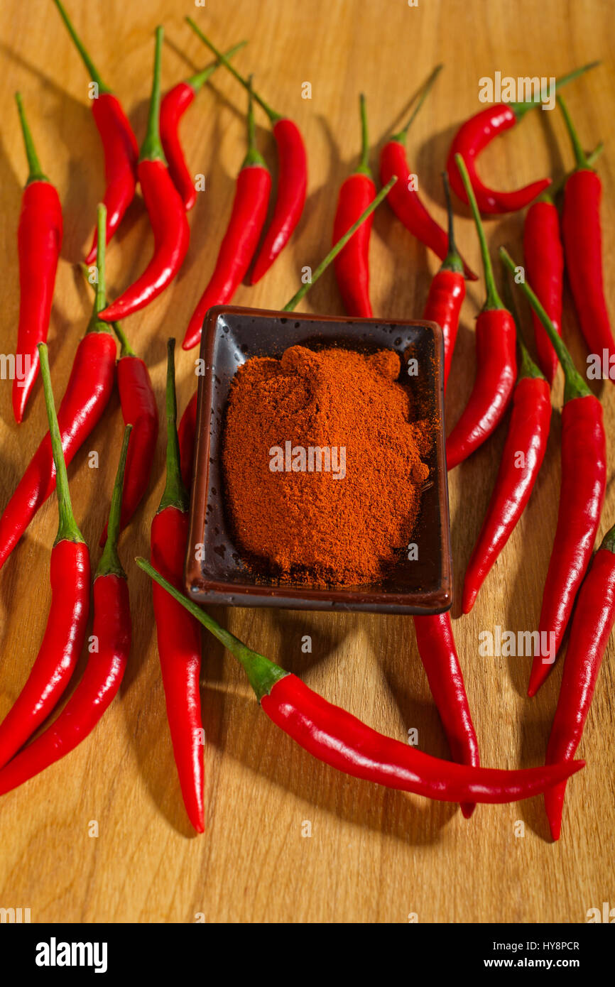 Spices, pepper chilli fresh and dry ground Stock Photo - Alamy