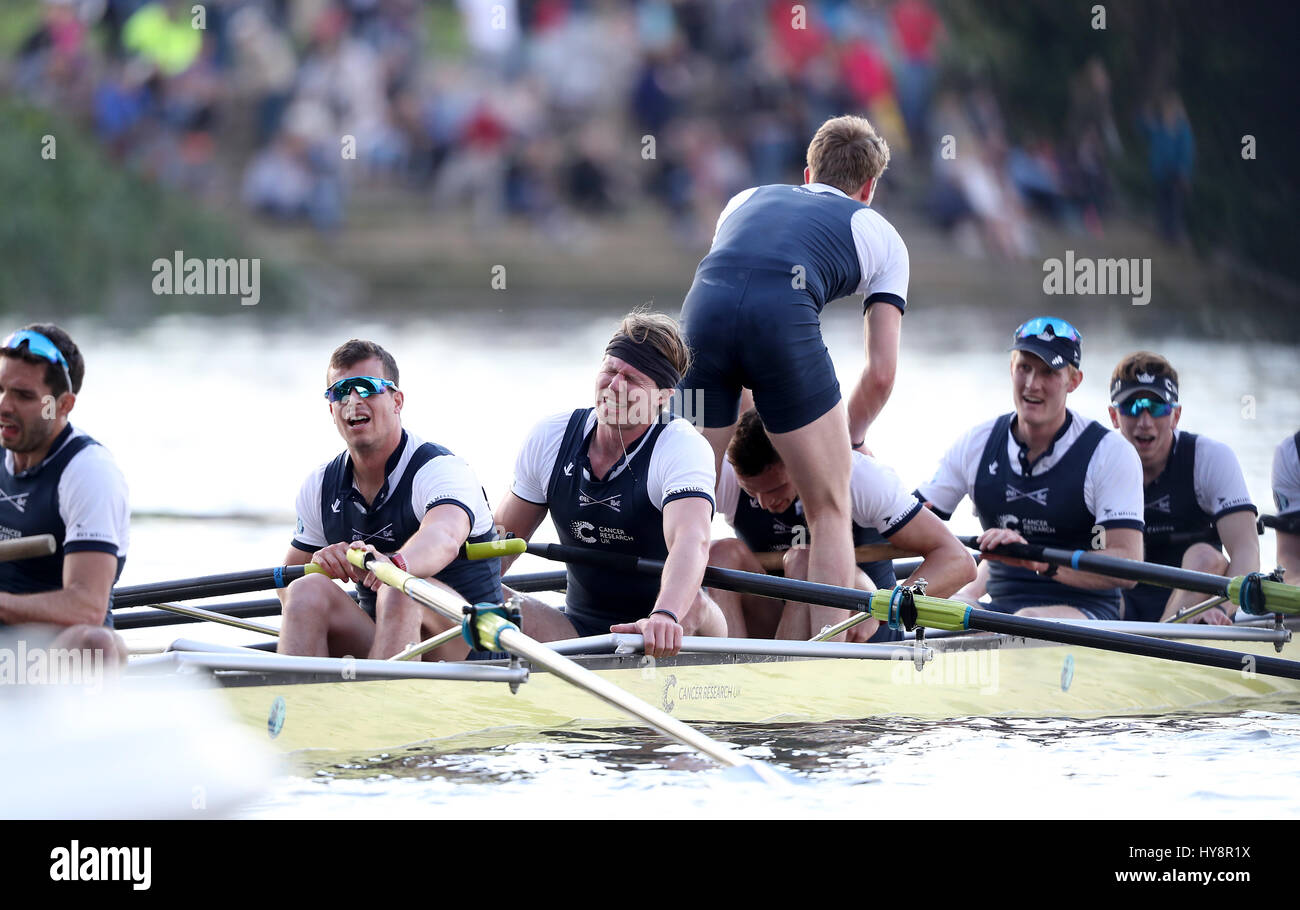 Oxford Men's crew celebrate their victory during the Men's Boat Race on ...