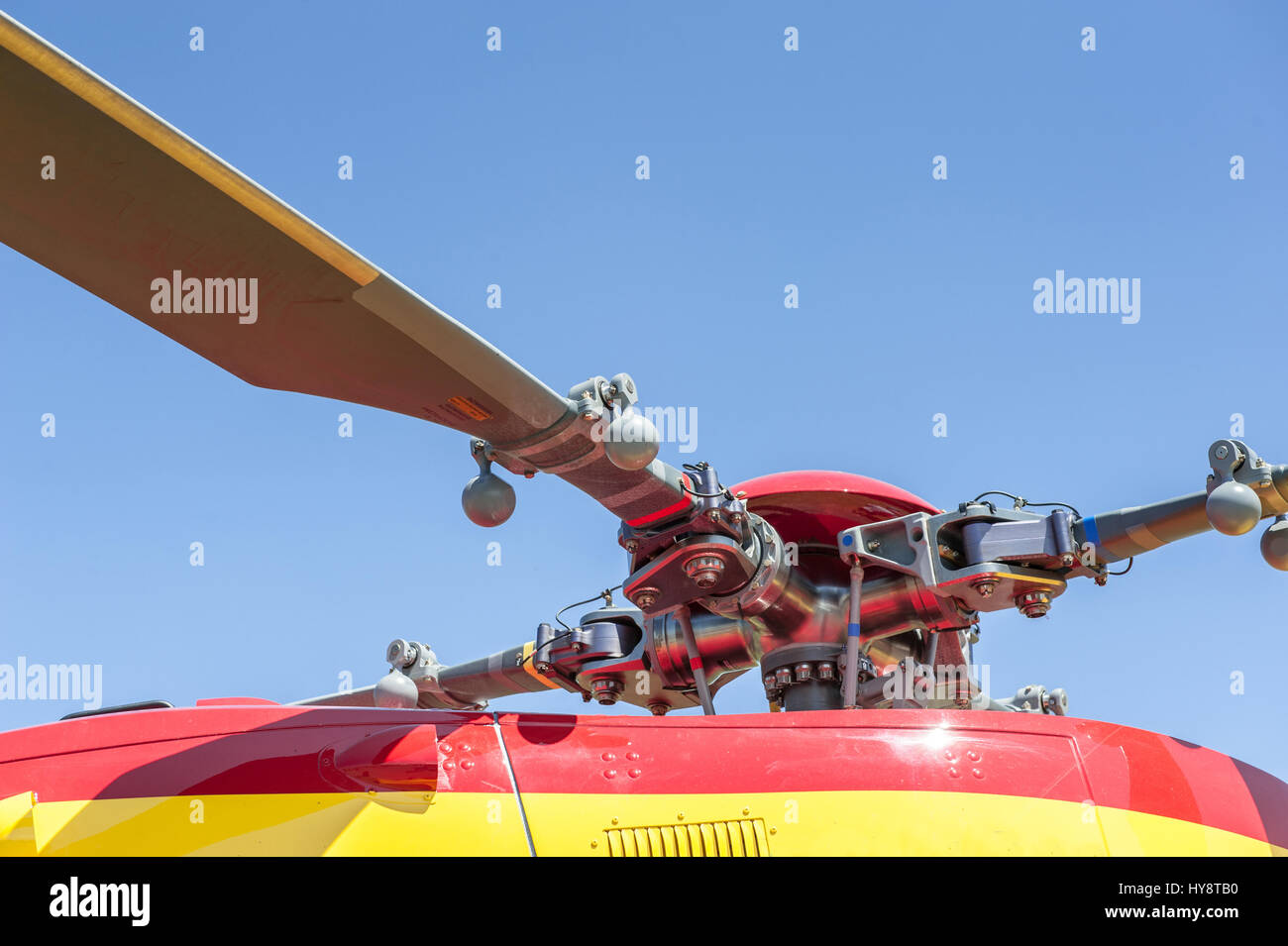 Red and yellow helicopter hi-res stock photography and images - Alamy